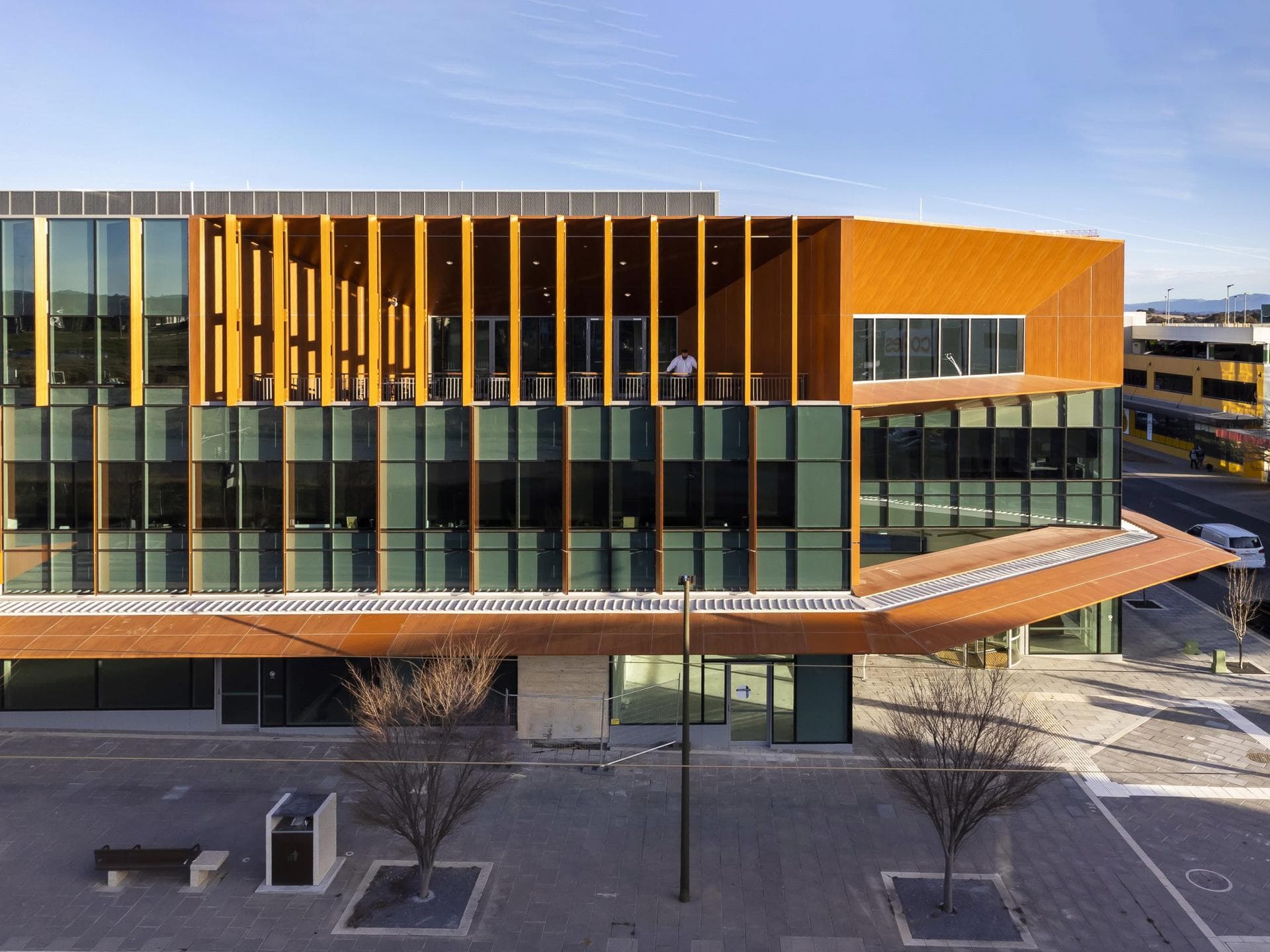 ALPOLIC™ NC/A1 | Network Architectural Products